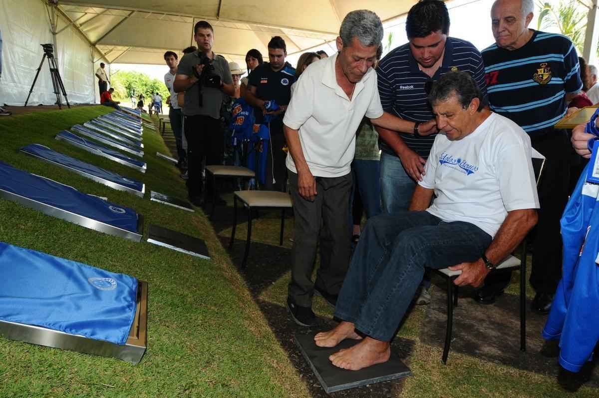 Wilson Piazza, ex-jogador do Cruzeiro, completa 72 anos - Superesportes