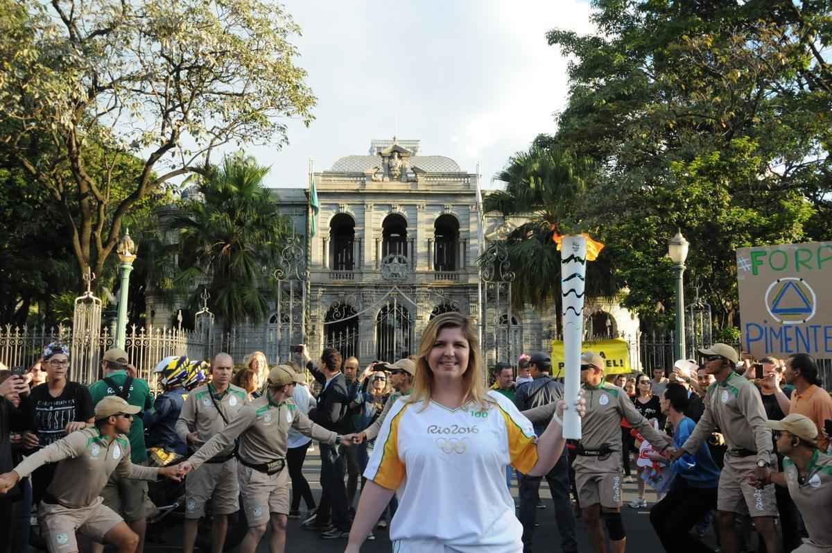 Revezamento da tocha olímpica em Belo Horizonte | Jogos 2016 ...