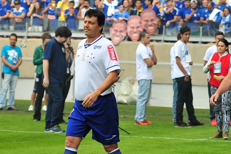 Adilson relembra bons momentos como jogador e cita família cruzeirense ...