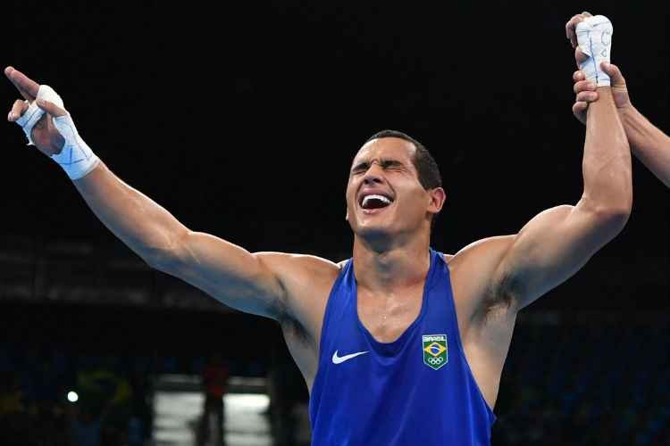 Michel Borges vence croata e está a uma vitória de garantir medalha ...