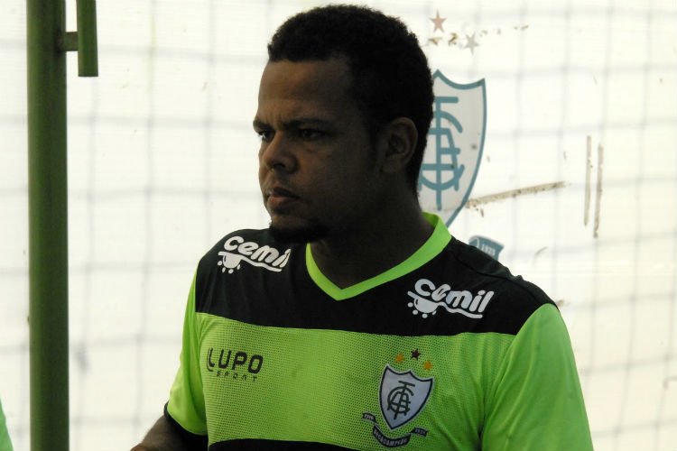 Bill faz primeiro gol pelo América, enaltece grupo e brinca: 'Em busca ...