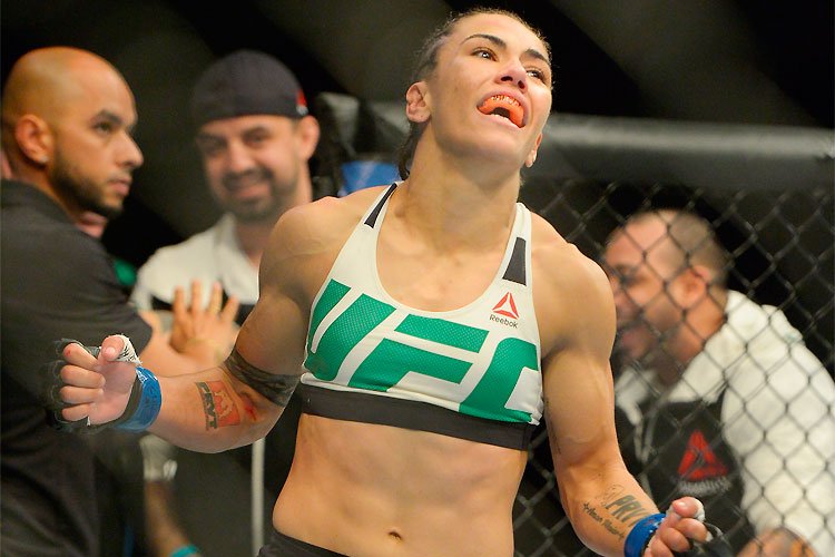 Jessica Bate-Estaca sobe degraus e alcança liderança em ranking do UFC ...