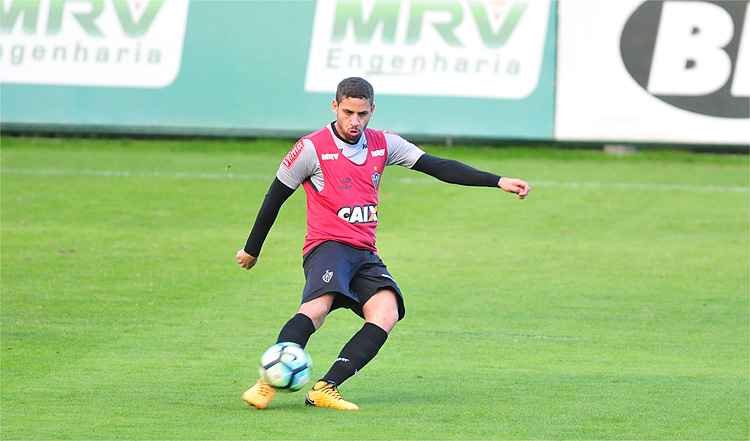 Cazares e Gabriel treinam normalmente e devem reforçar o Atlético ...