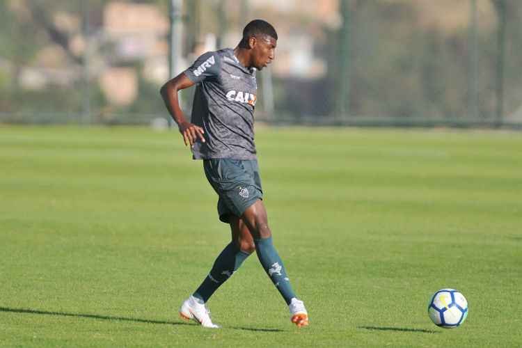 Após início instável, Emerson se recupera no Atlético e ganha confiança ...