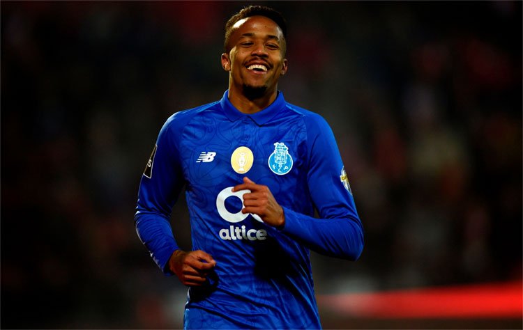 Real Madrid anuncia a contratação do brasileiro Eder Militão e assina ...