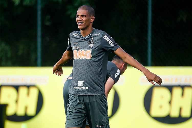 Substituto de Réver, Leonardo Silva espera que Atlético some pontos no ...