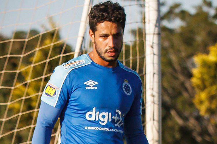 Leo exalta equilíbrio defensivo do Cruzeiro e descarta 'clima de já ...