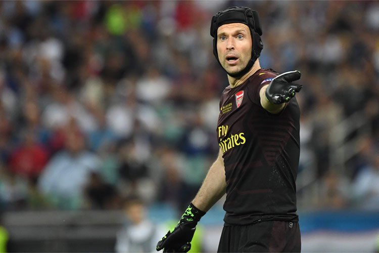 Aposentado dos gramados, Petr Cech será goleiro de hóquei no gelo ...