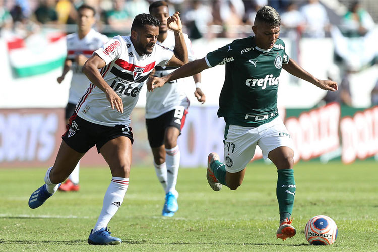 Luxemburgo explica escolha por Gabriel Verón e pede paciência com ... Luxemburgo explica escolha por Gabriel Verón e pede paciência com ...