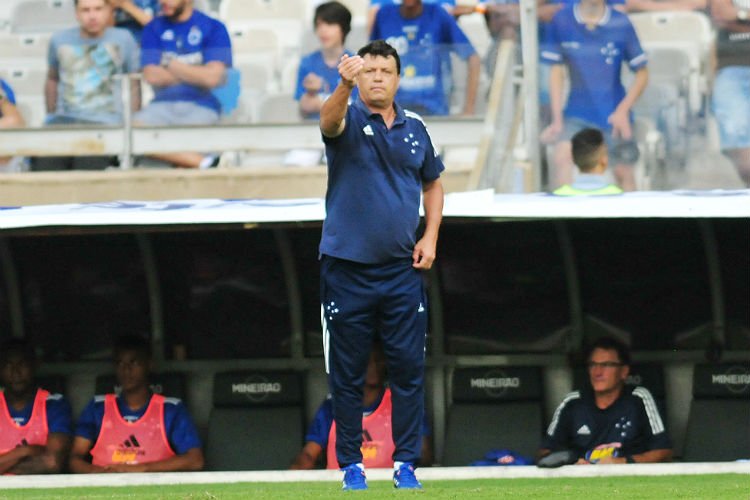 Adilson diz que clássico foi bom teste para o Cruzeiro: 'Demonstramos ...